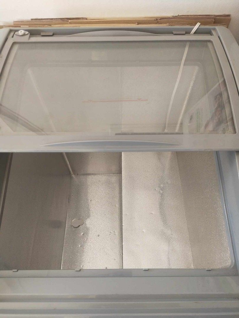 Fujidenzo Glass Display Chest Freezer, TV & Home Appliances, Kitchen ...