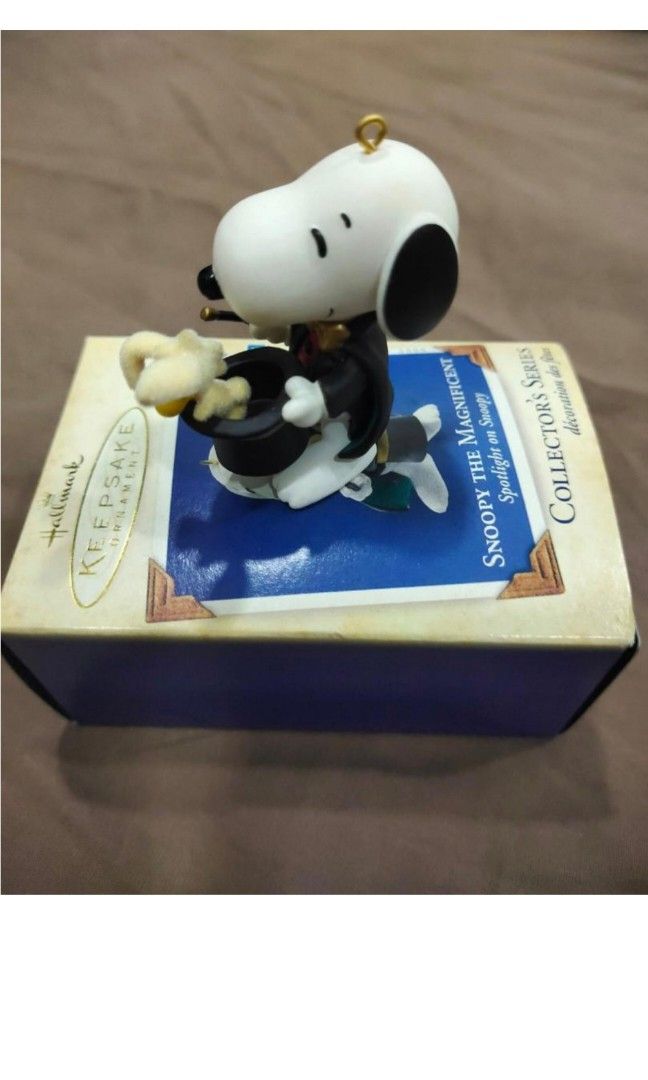 Hallmark Snoopy The Magnificent Figure, Hobbies & Toys, Collectibles ...