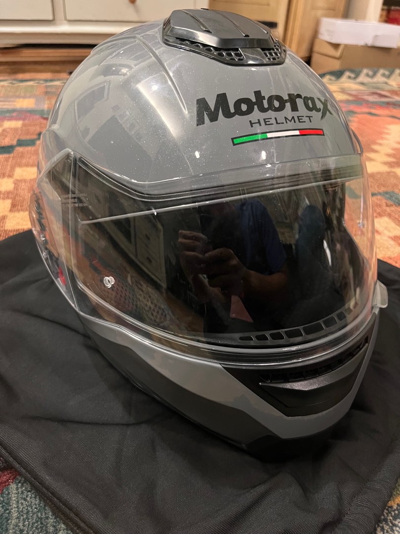 Motorax Fullface Helmet, Auto Accessories on Carousell