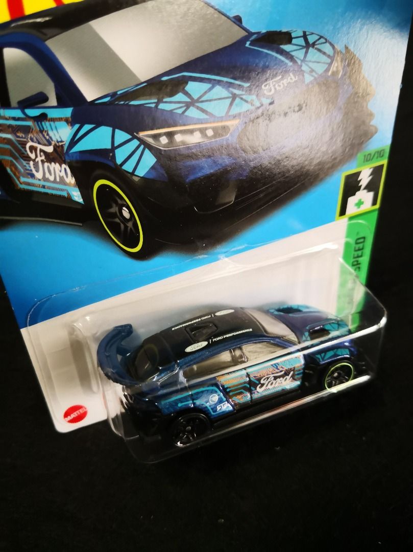 Hot Wheels Ford Mustang Mach-E 1400 Regular Treasure Hunt Case F 2024 ...