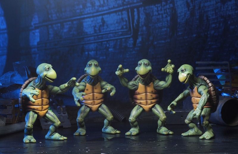 NECA Teenage Mutant Ninja Turtles (1990 Movie) - 1/4 Action Figure ...