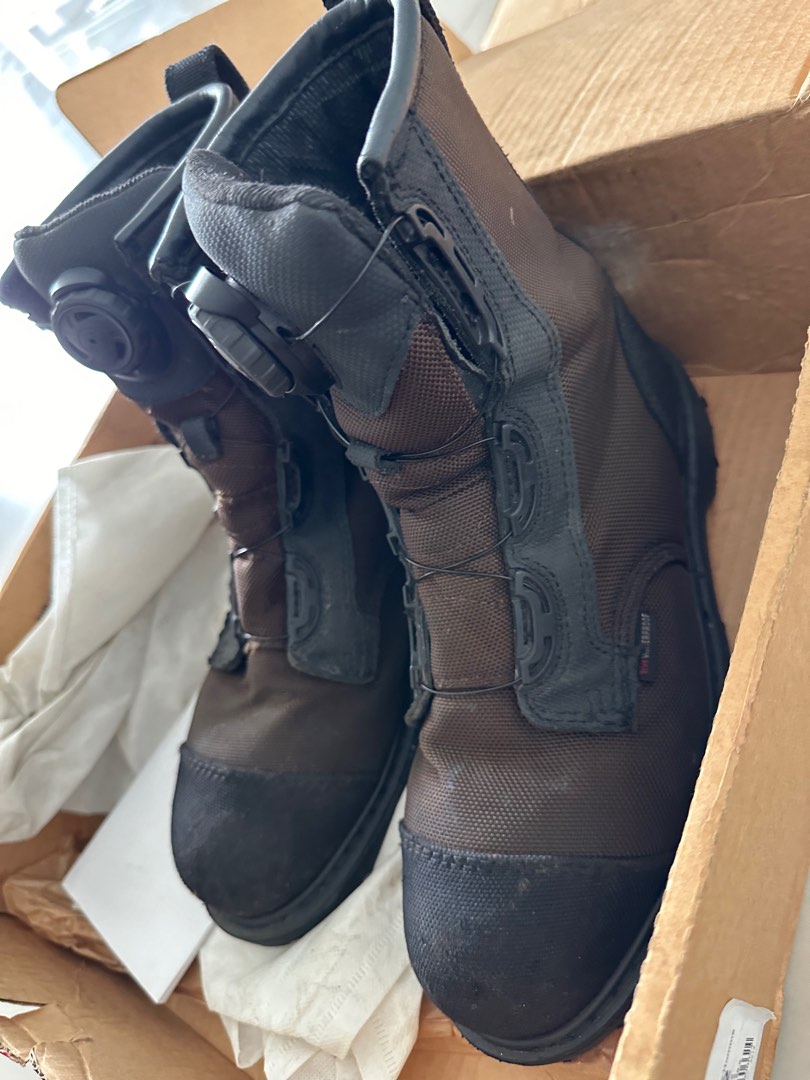 Red wing BOA Safety shoe, Men's Fashion, Footwear, Boots on Carousell