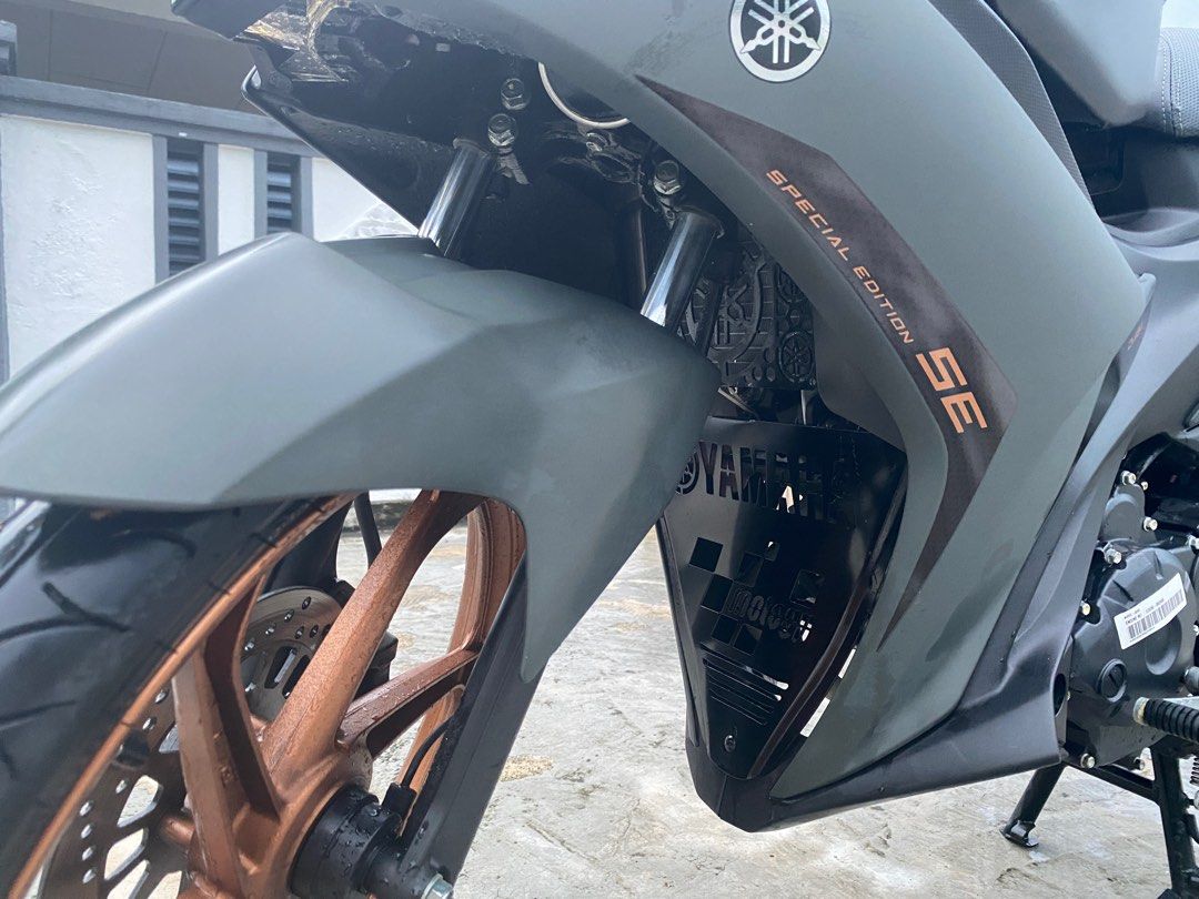 Yamaha LC v8 Se 2023, Motorbikes on Carousell