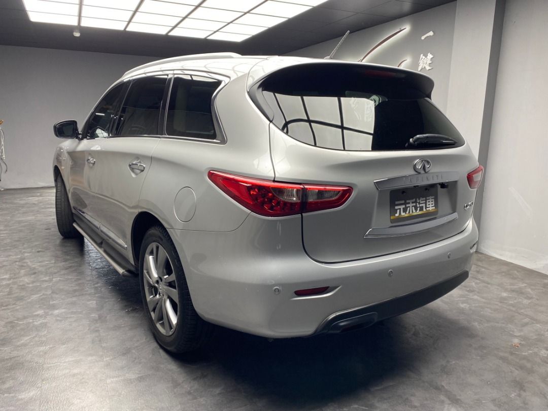 正2014年出廠 Infiniti QX60 3.5 V6旗艦款, 汽車, 汽車出售在旋轉拍賣