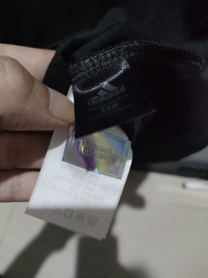 Adidas Terrex Colllab Nat Geography, Fesyen Pria, Pakaian , Atasan di Carousell