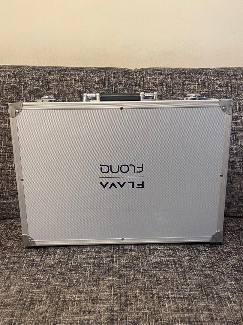 briefcase for flava case with monitor, Men's Fashion, Bags, Briefcases ...