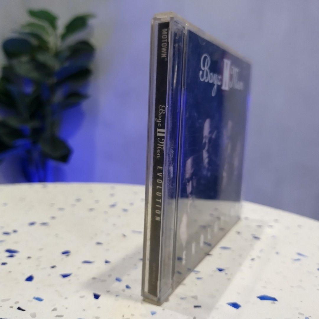 (CD) BOYZ II MEN - EVOLUTION, Hobbies & Toys, Music & Media, CDs & DVDs ...