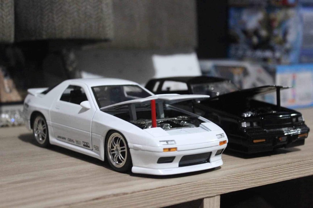 Jada Toys Rx7 1985 & Buick 1987 Die Cast (1:24), Hobbies & Toys, Toys ...