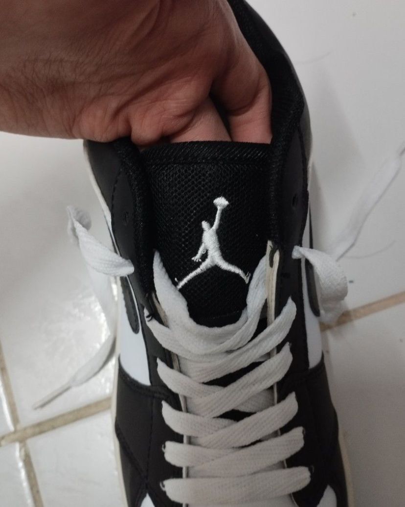 Nike air jordan 1 low panda, Men's Fashion, Footwear, Sneakers on Carousell