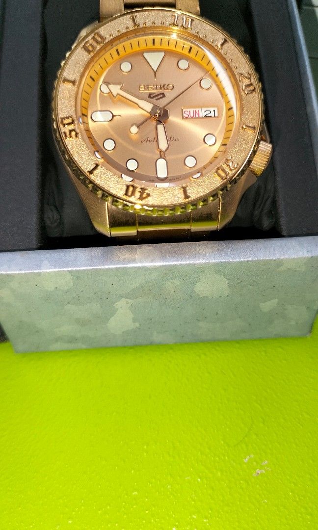 Seiko 5 Automatic Rose Gold, Luxury, Watches on Carousell