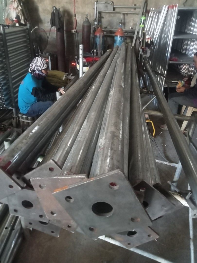 Shoring jack affordable, Commercial & Industrial, Construction Tools ...