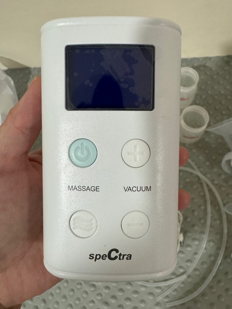 Spectra 9plus with 2 size of flanges, Babies & Kids, Nursing & Feeding ...