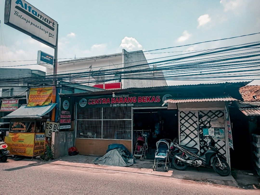 Toko Jual Beli Barang Bekas/Second, Baru, Antik, Jadul, dan Lama Daerah ...
