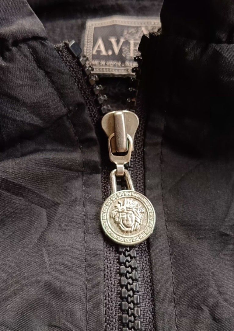 Versace jacket luxury vintage, Fesyen Pria, Pakaian , Baju Luaran di ...