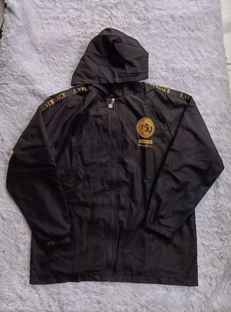 Versace jacket luxury vintage, Fesyen Pria, Pakaian , Baju Luaran di ...