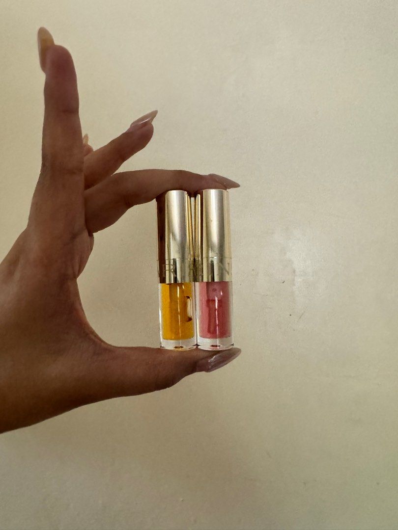 Clarins Mini Lip Oil Set (01 Honey & 04 Pitaya), Beauty & Personal Care ...