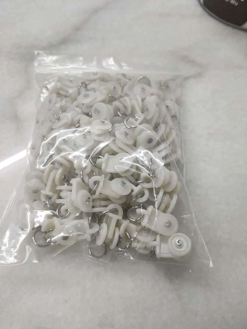 Curtain R, Furniture & Home Living, Home Decor Accessories, Curtains ...