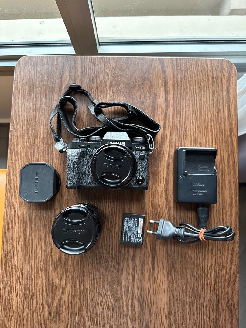 Fujifilm XT2 (body and lens), Photography, Cameras on Carousell
