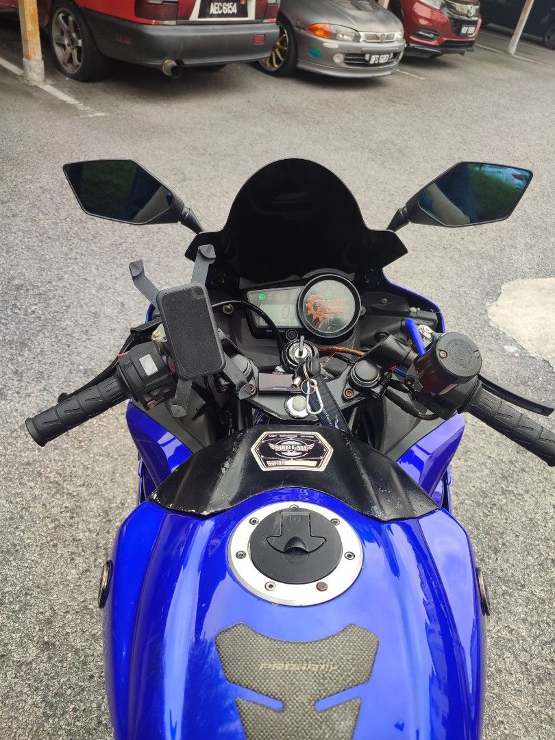 Fz150i Convert R15 V1 & V2, Motorbikes on Carousell