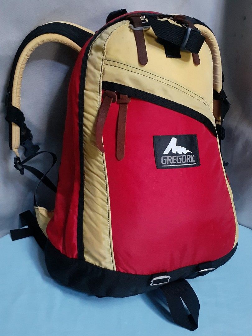 GREGORY Backpack 27 liters, Men's Fashion, Bags, Backpacks on Carousell