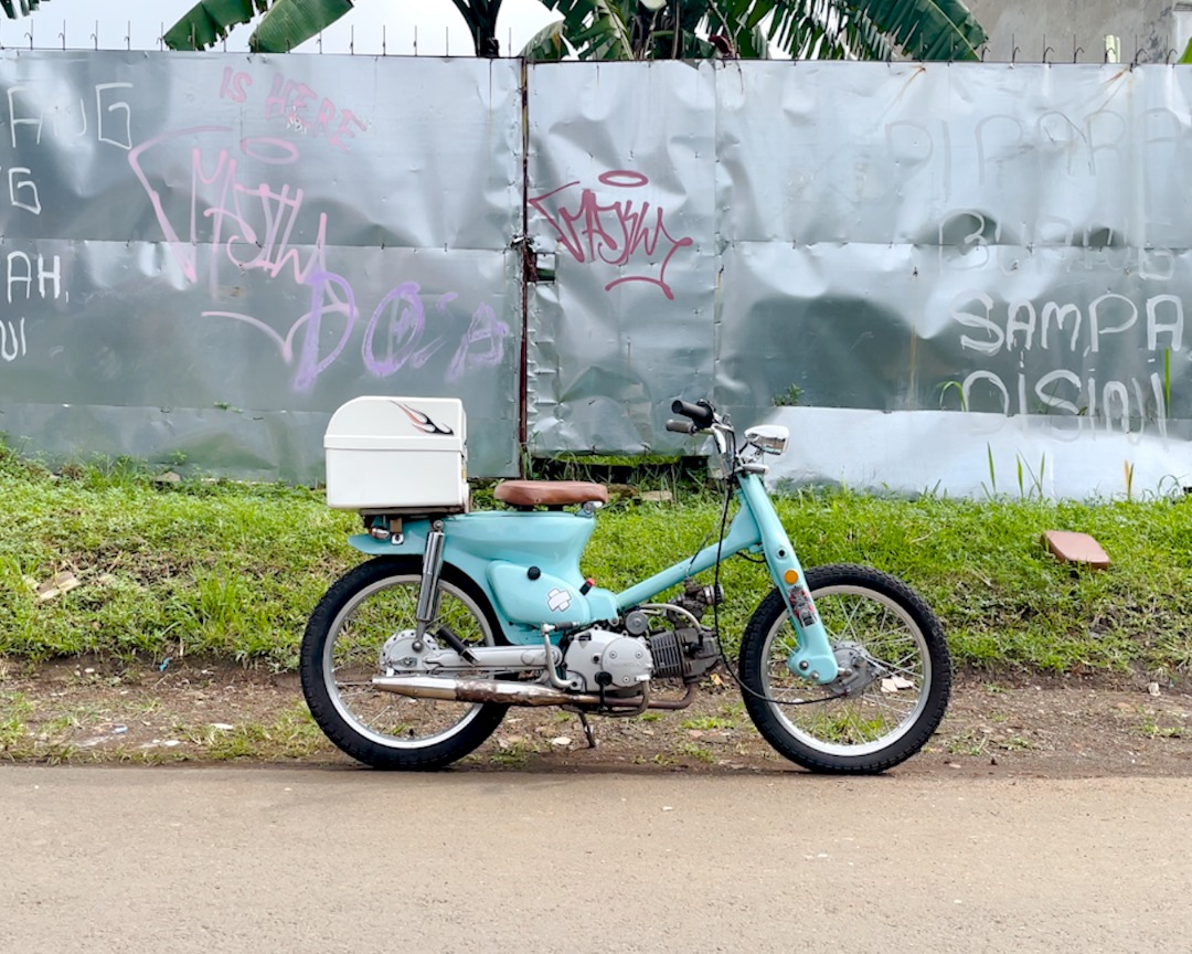 Honda C70 Supercub, Motor di Carousell