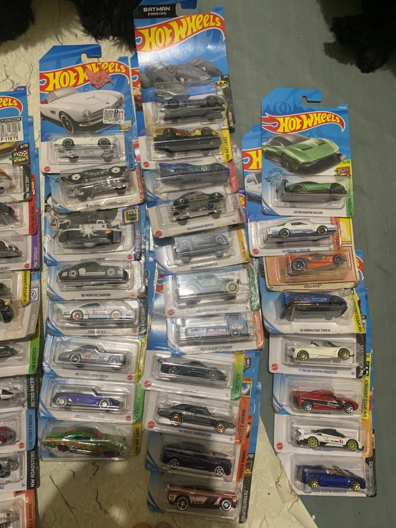 how wheels, Hobbies & Toys, Toys & Games on Carousell