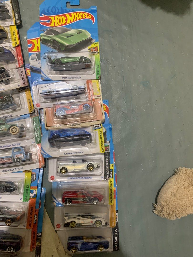 how wheels, Hobbies & Toys, Toys & Games on Carousell