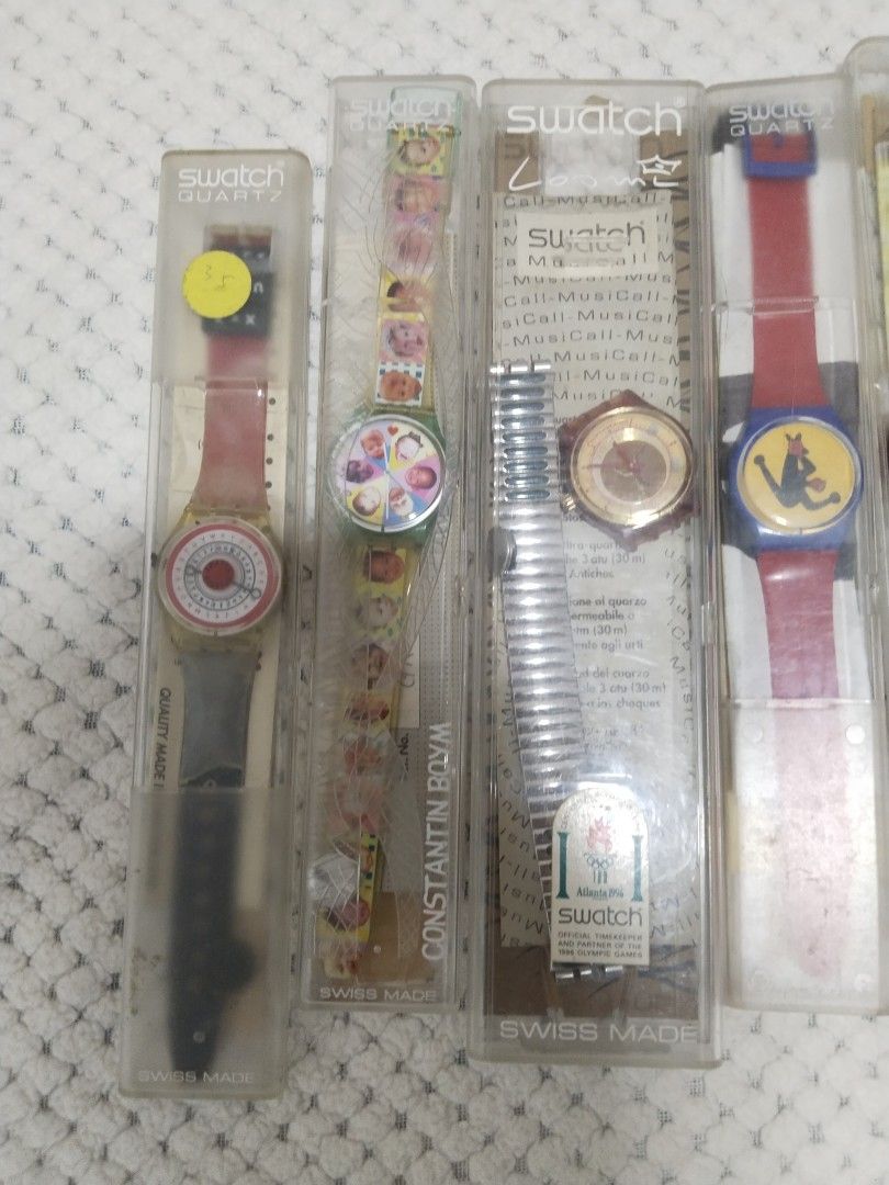 Junk swatch like new complete set, Men's Fashion, Watches & Accessories ...