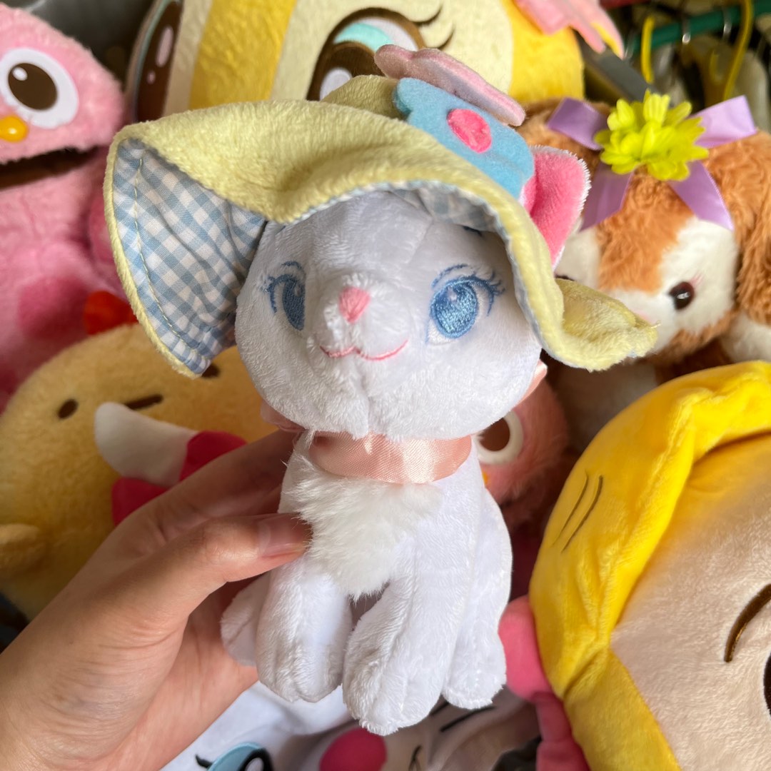 Marie the cat boneka disney, Toys & Collectibles, Mainan di Carousell