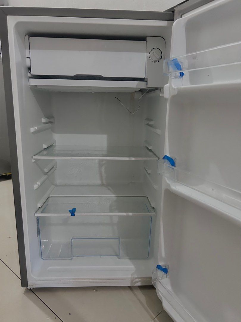 Mini Ref (Chiq), TV & Home Appliances, Kitchen Appliances ...