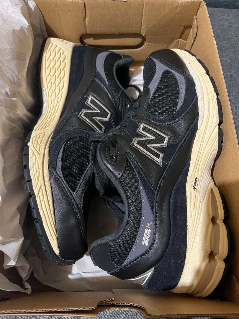 New Balance 2002r, Men's Fashion, Footwear, Sneakers on Carousell