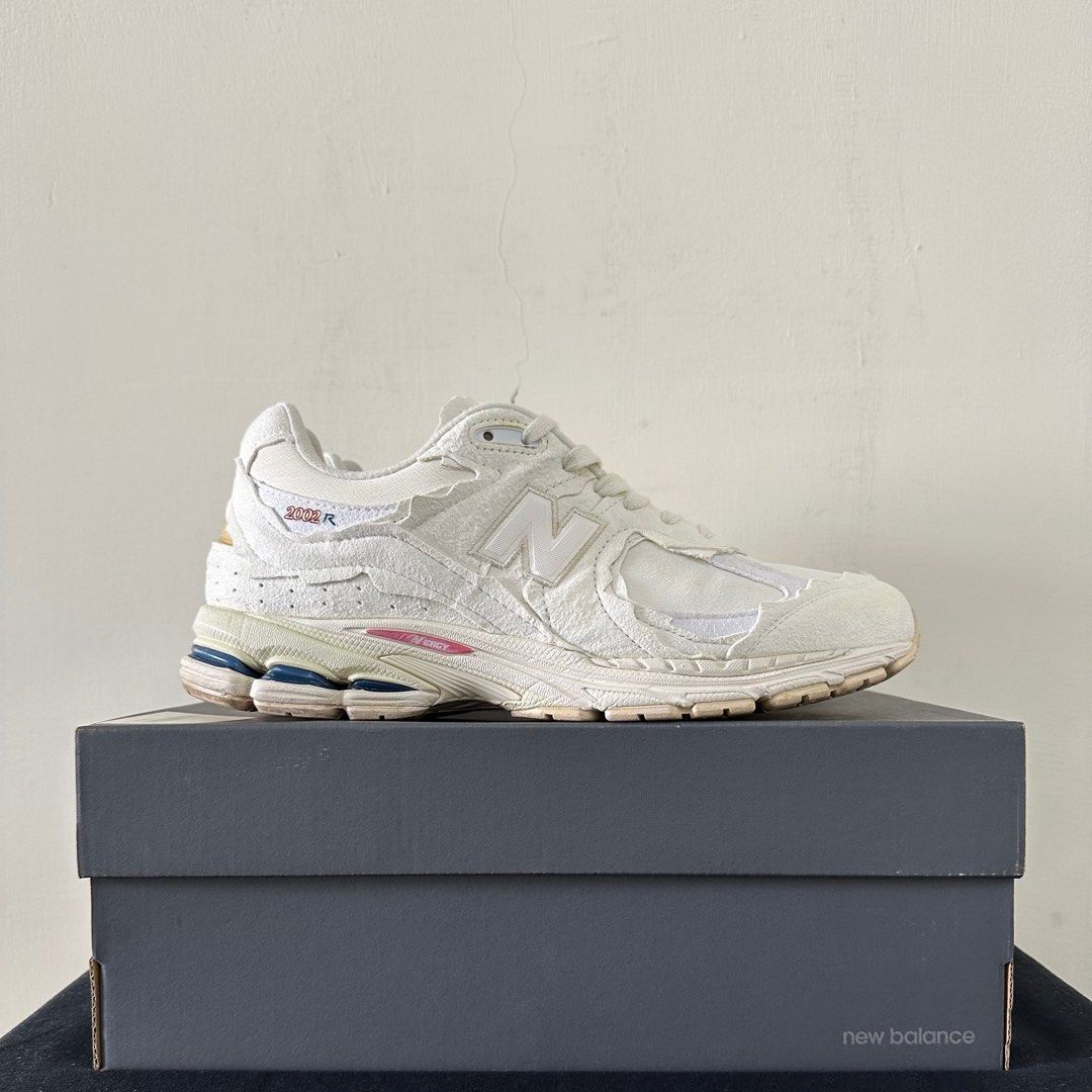 NEW BALANCE M2002RDC us10, 他的時尚, 鞋類, 運動鞋、球鞋在旋轉拍賣