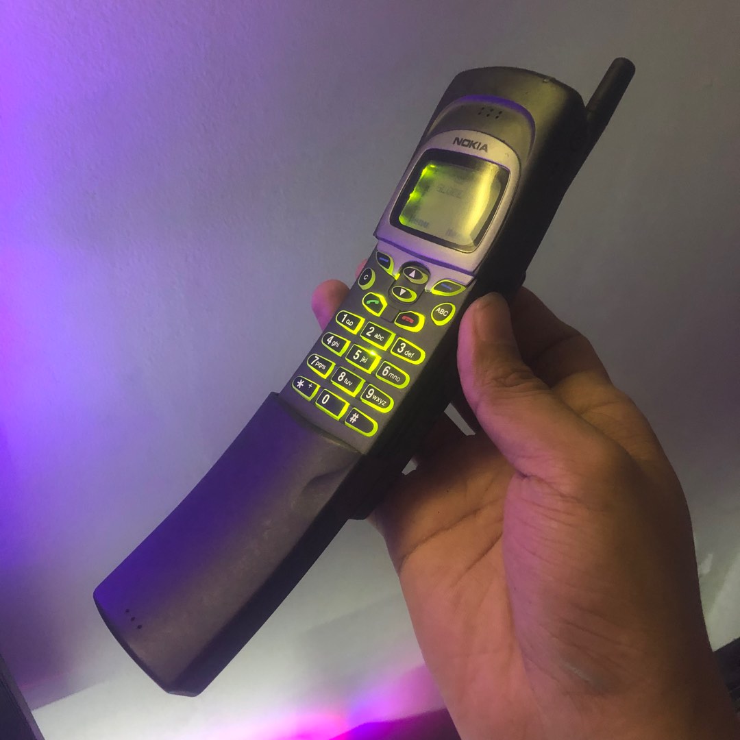Nokia 8110 Matrix Phone Model Year 1996 | Rare Vintage Nokia Phone ...