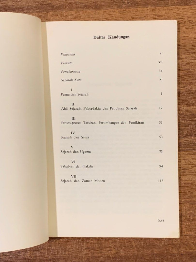 PENGERTIAN SEJARAH book by Muhd Yusof Ibrahim, Hobbies & Toys, Books ...