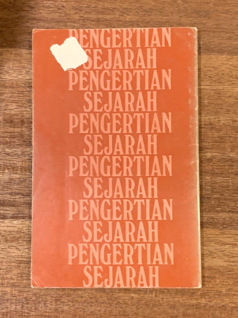 PENGERTIAN SEJARAH book by Muhd Yusof Ibrahim, Hobbies & Toys, Books ...