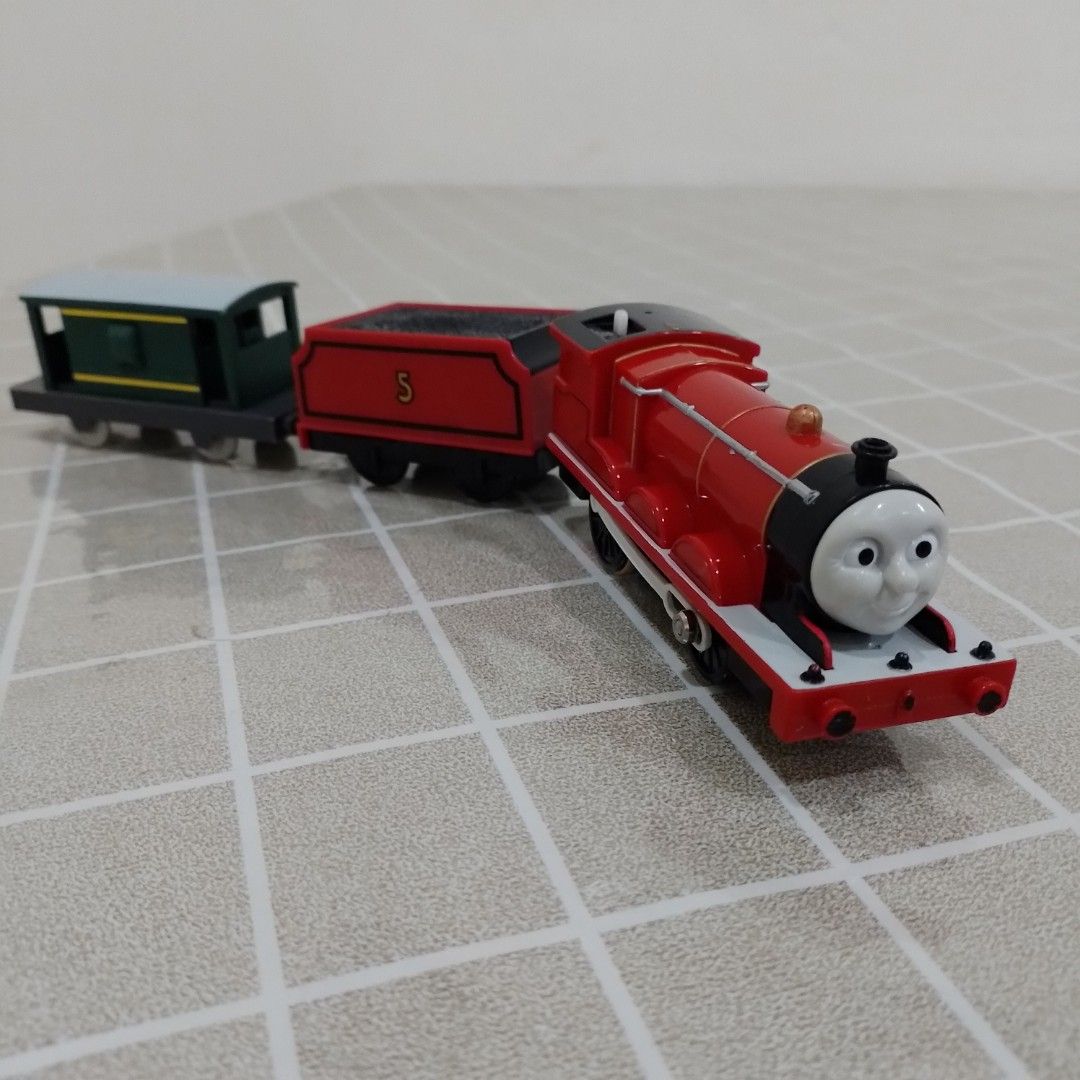 Plarail Thomas&Friends James TS05 Takara Tomy, Hobbies & Toys, Toys ...