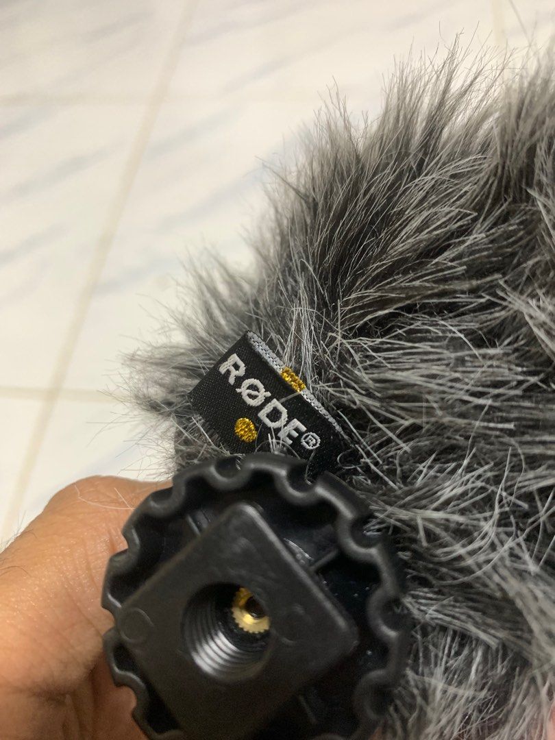 rode mic for camera, Audio, Microphones on Carousell