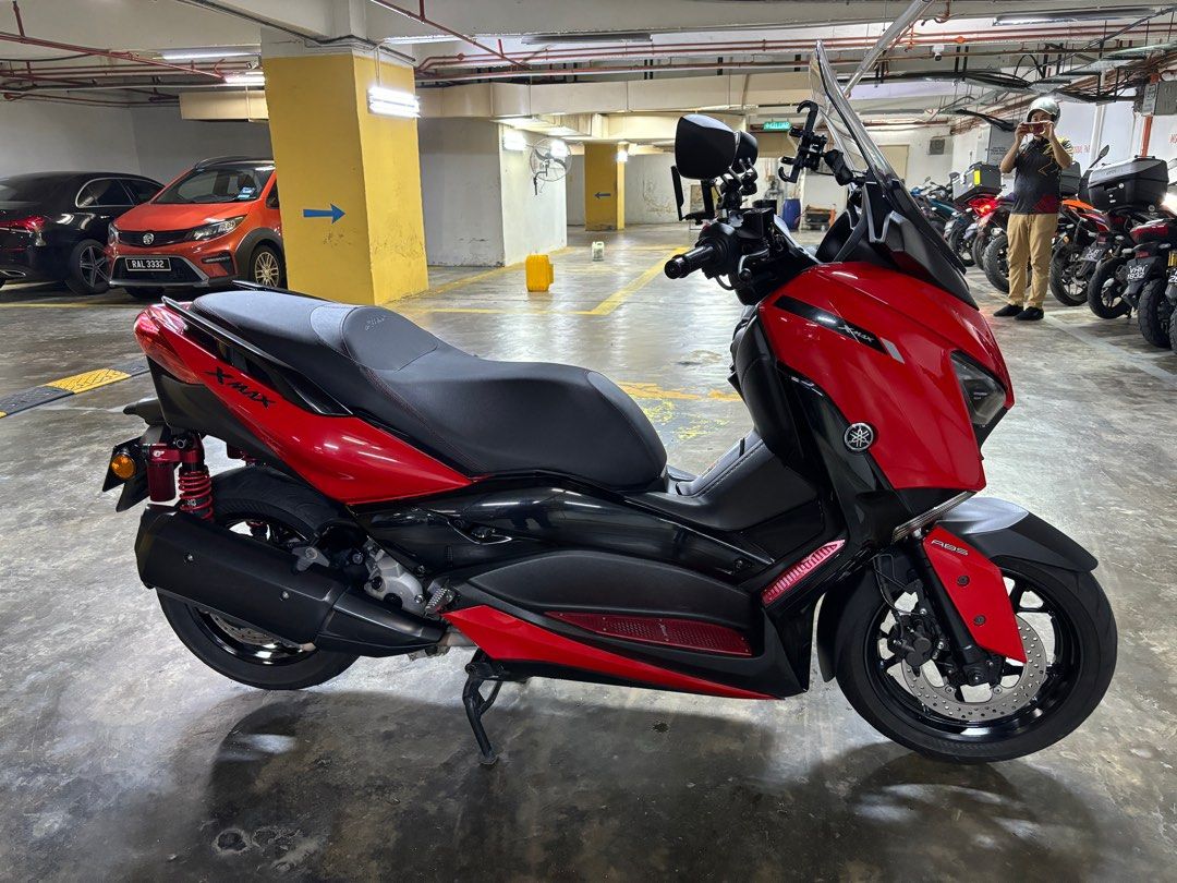 YAMAHA XMAX 250 V1 2022, Motorbikes on Carousell