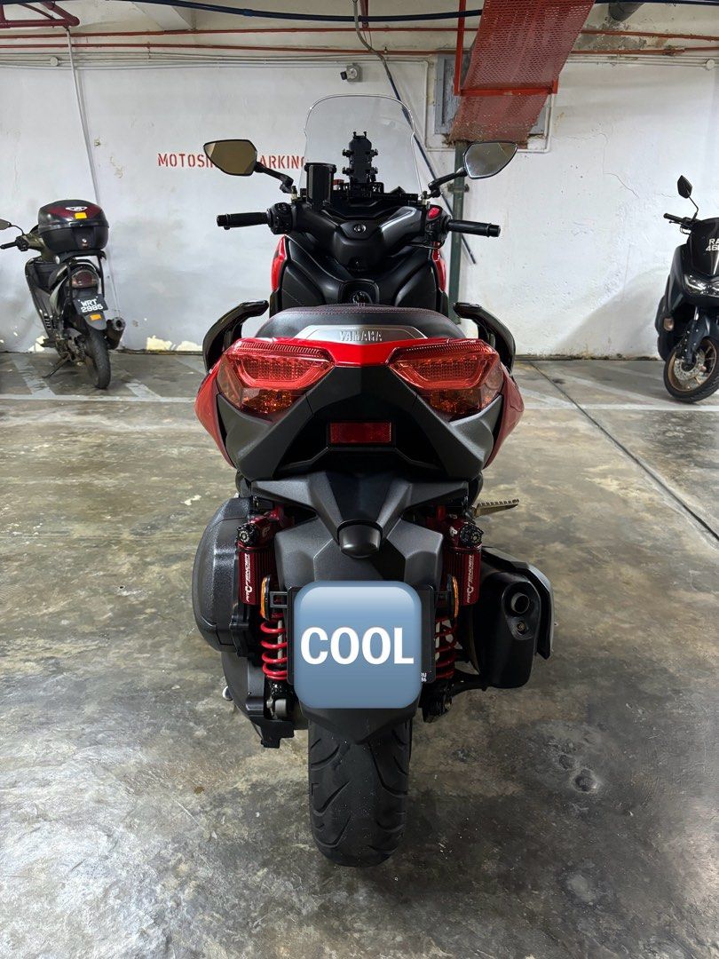 YAMAHA XMAX 250 V1 2022, Motorbikes on Carousell