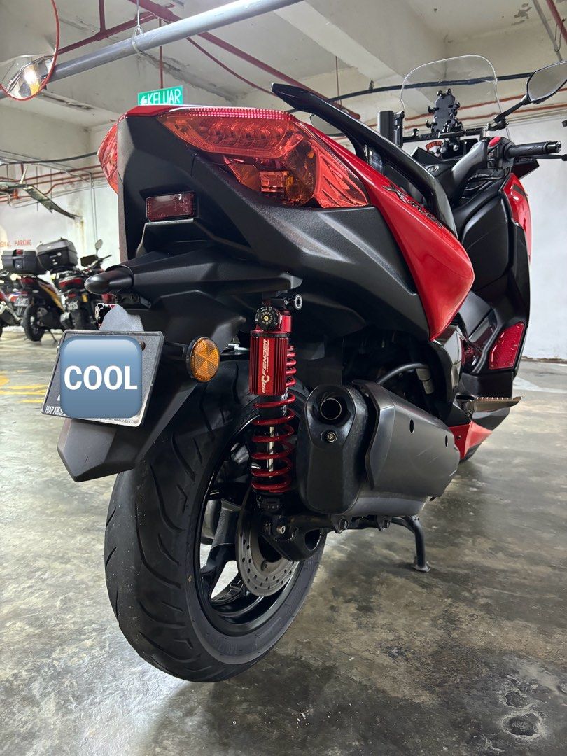 YAMAHA XMAX 250 V1 2022, Motorbikes on Carousell