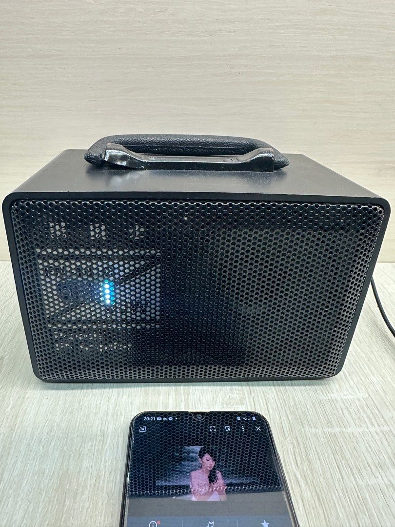黑舞士充電式擴音機 鋰電擴音機FM-101C 充電式擴音器 （沒有藍牙功能用）二手音樂喇叭 音箱 （個人賣家沒有發票）, 電視及其他電器 , 其他家庭電器在旋轉拍賣