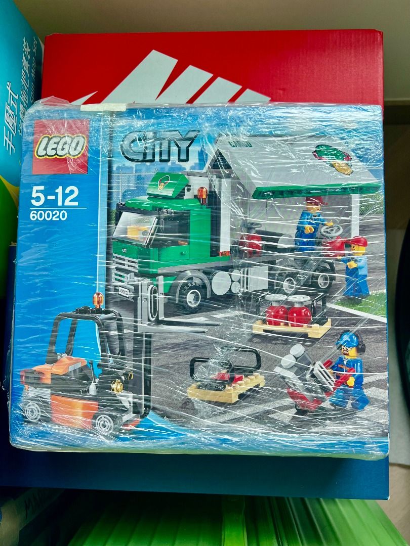 【全新】未開盒 Lego 60020 貨車 Cargo Truck. City 城市系列, 興趣及遊戲, 玩具 & 遊戲類 - Carousell