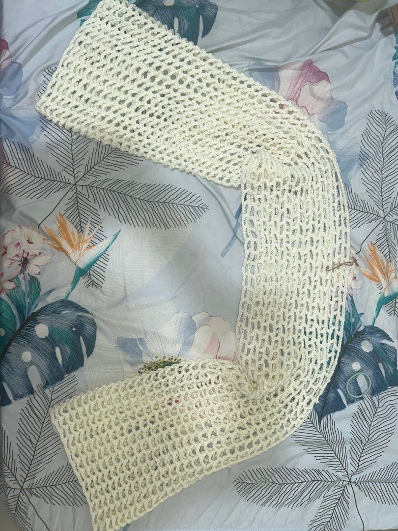 Crochet topper, Women's Fashion, Tops, Longsleeves on Carousell