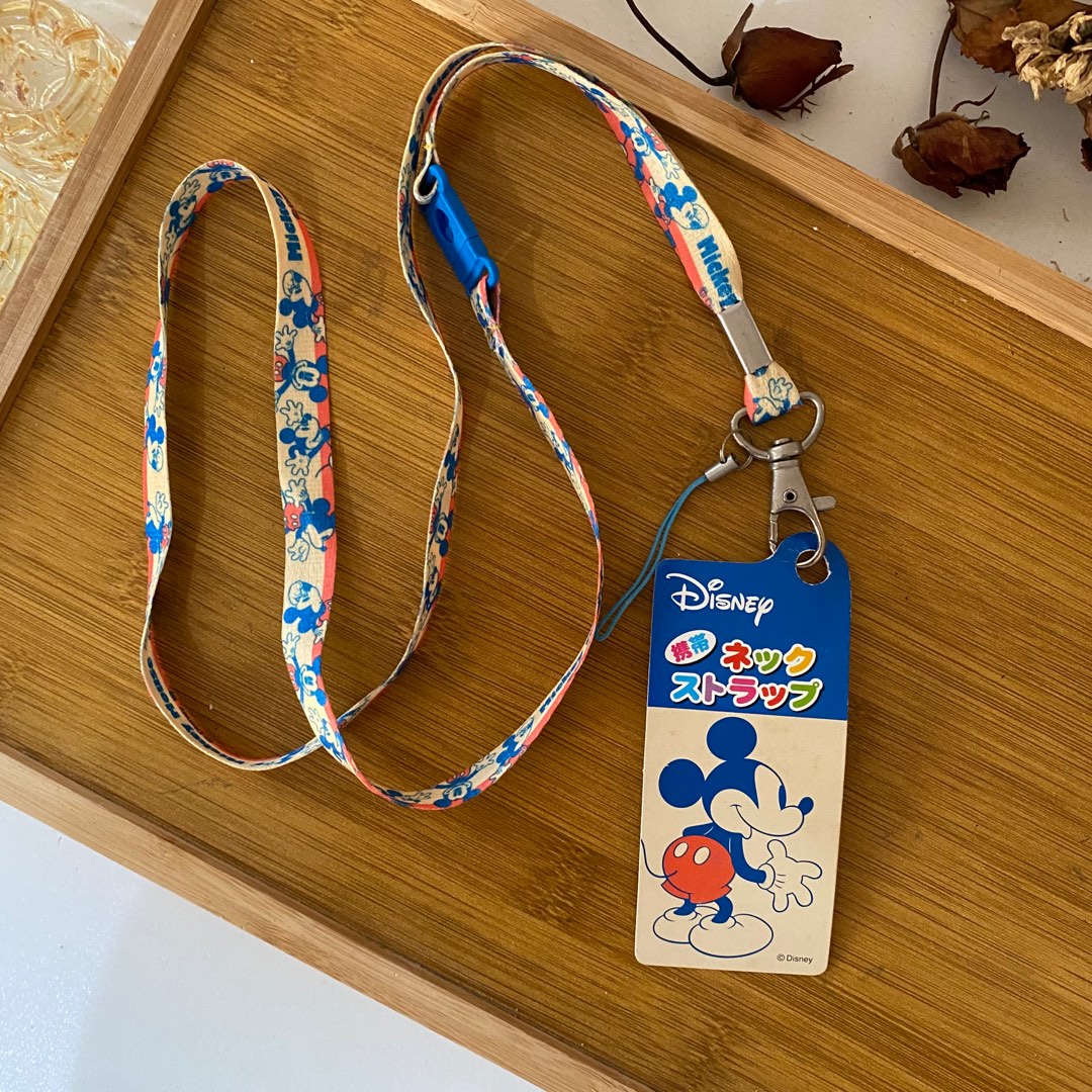 Disney Mickey Minnie Miss Bunny Pooh ID Lace, Hobbies & Toys ...