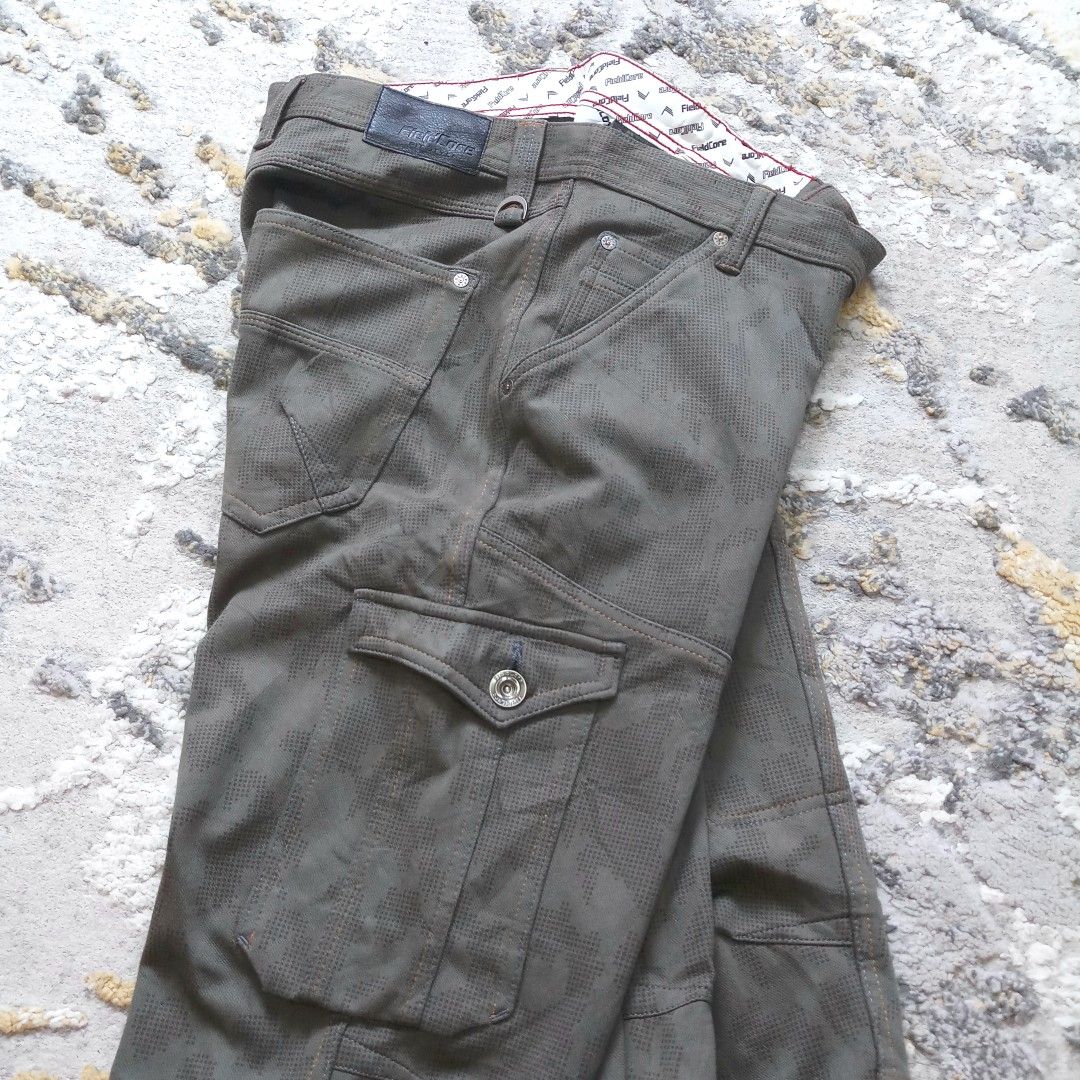 FieldCore Jaburo Digital Camo Stretch Cargo Pants, Men's Fashion ...