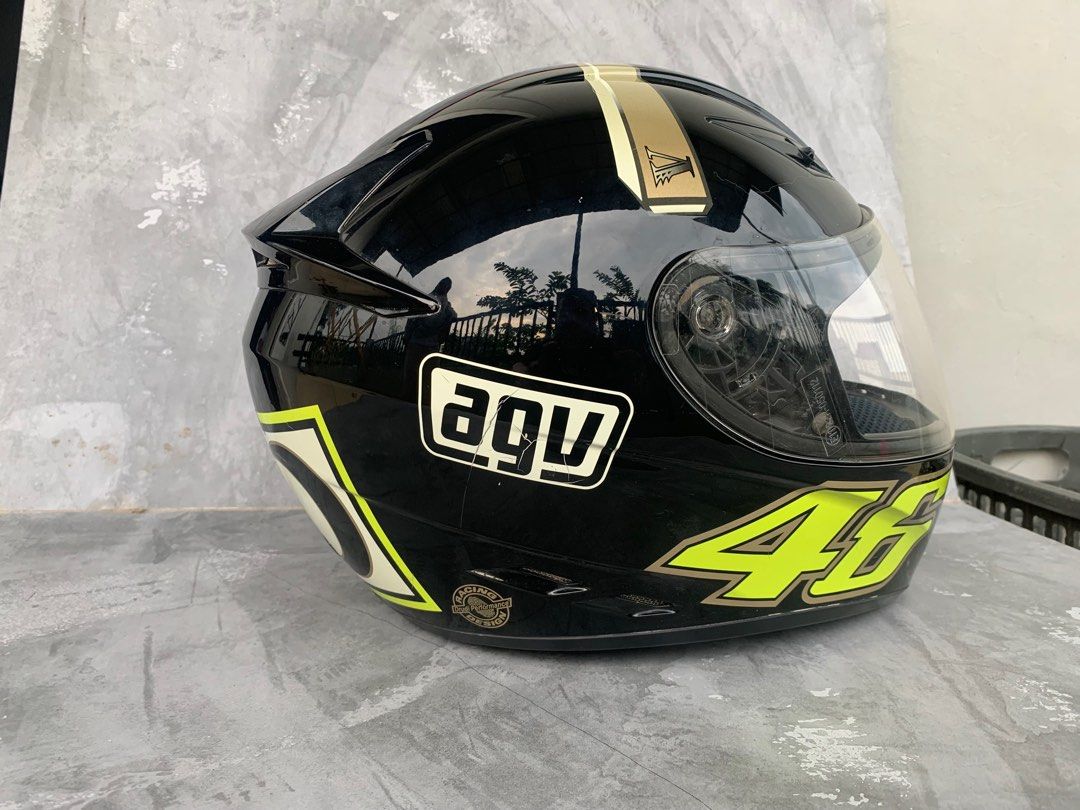 Helm AGV K3 Sword Valentino Rossi, Motor di Carousell