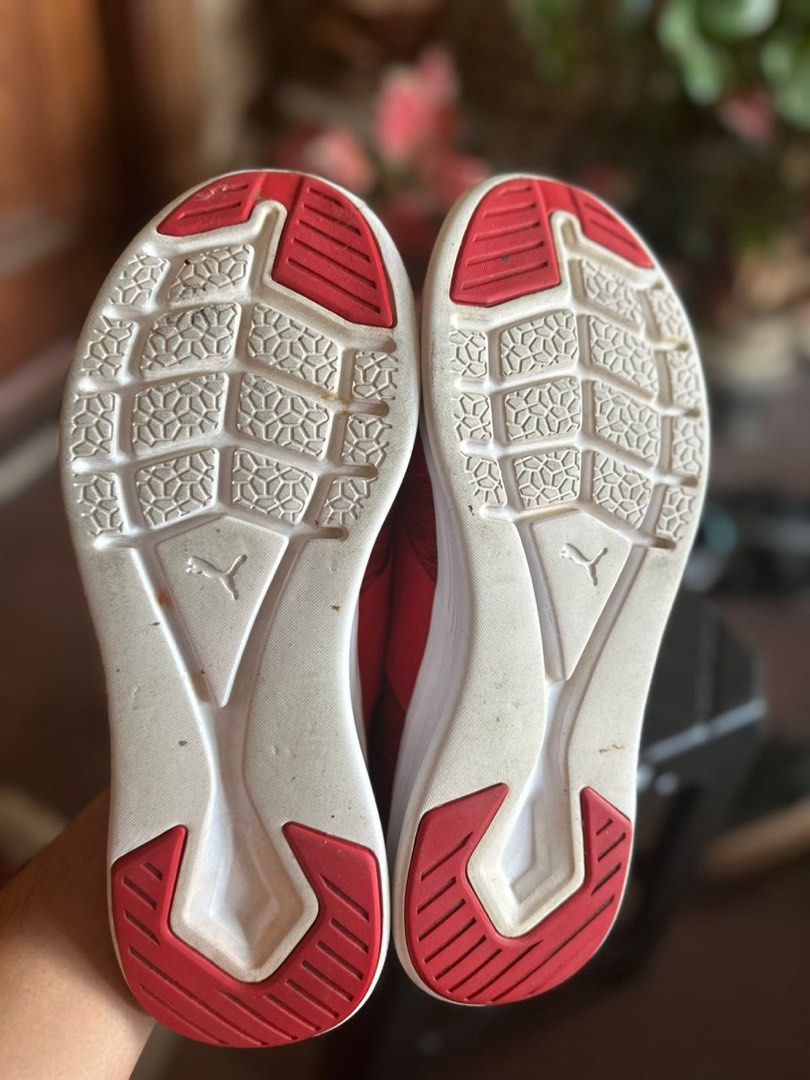 Puma slip on, Women's Fashion, Footwear, Sneakers on Carousell