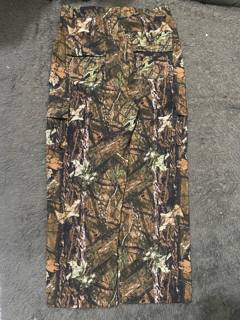 Realtree Cargo Pants Ripstop, Fesyen Pria, Pakaian , Bawahan di Carousell