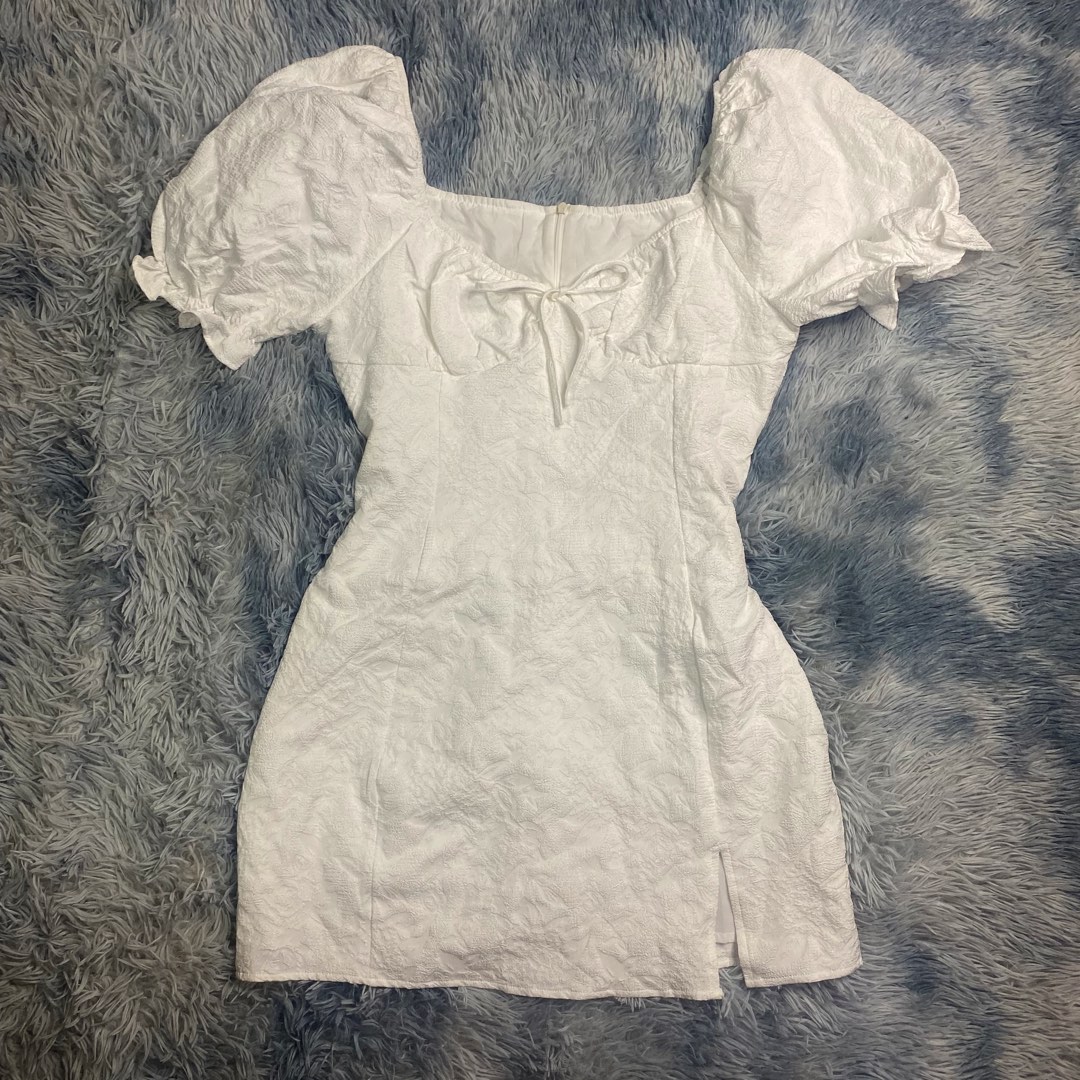 SHEIN JACQUARD GRADUATION BINYAG PUFF SLEEVES BUSTIER WHITE SIMPLE ...