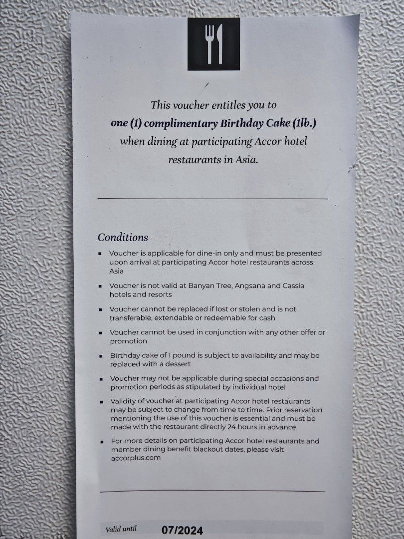 Sofitel Singapore City Centre hotel room (with Accor Plus Gold & dining ...